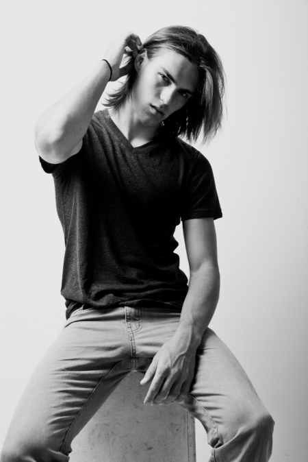 Drive by: Travis Smith - Fashionably Male