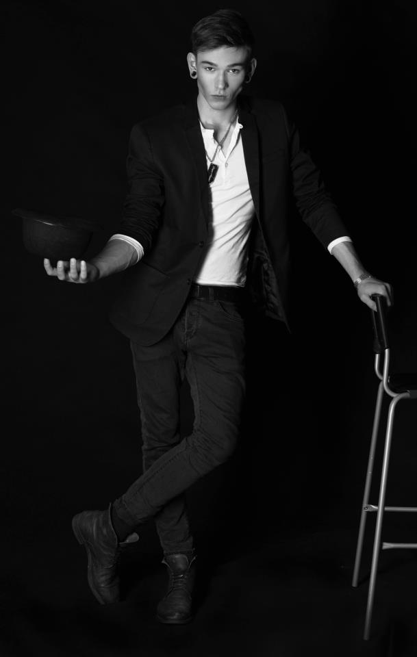 Mack Slay by Emilia Brodzik - Fashionably Male