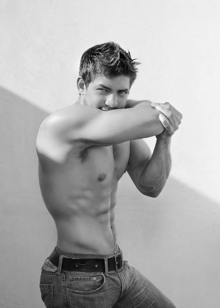 Loui Diaz by MiLo800 - Fashionably Male