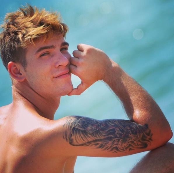 beachwear Archives - Page 3 of 28 - Fashionably Male