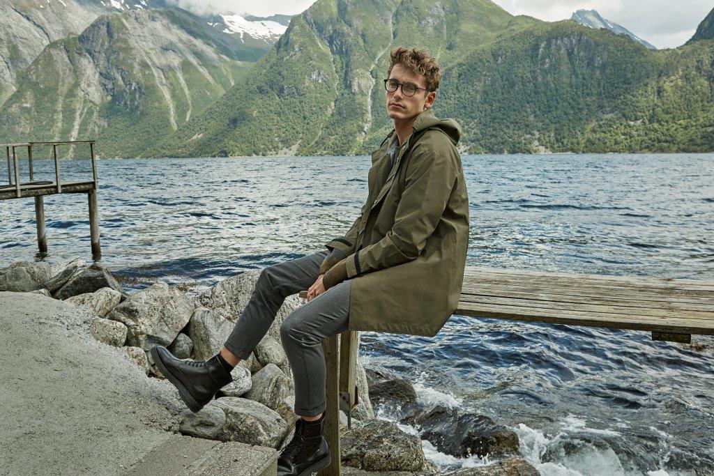 Tom Webb is in the New Campaign 'Escape' A/W17 from Stradivarius Man ...