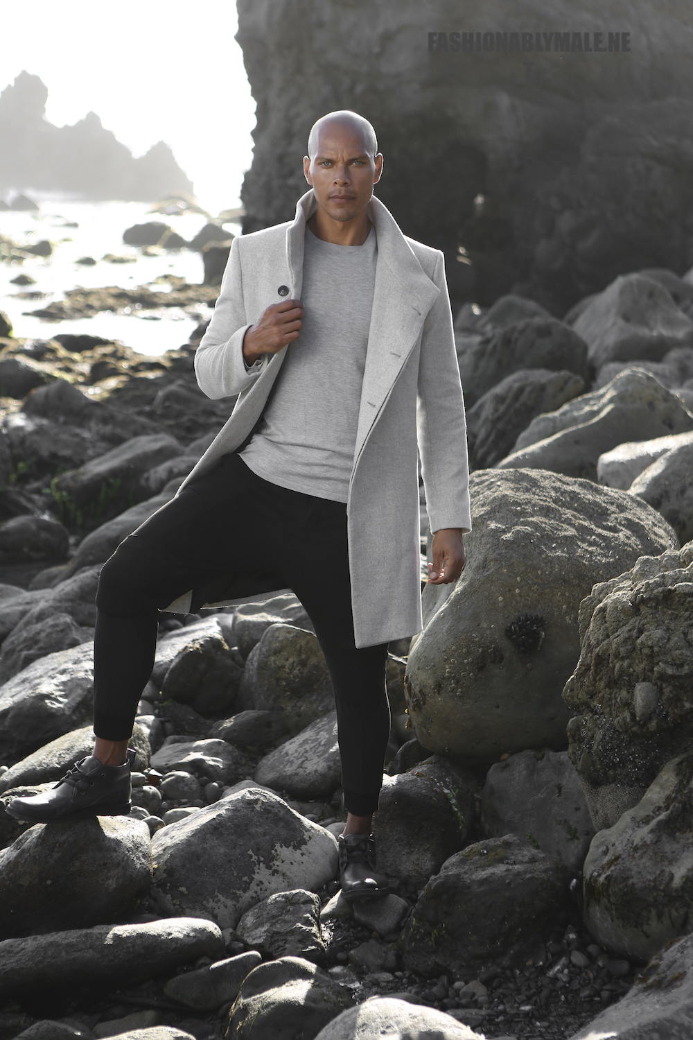 Inevitable not to look Michael Anderson's eyes but thanks to Michael ...