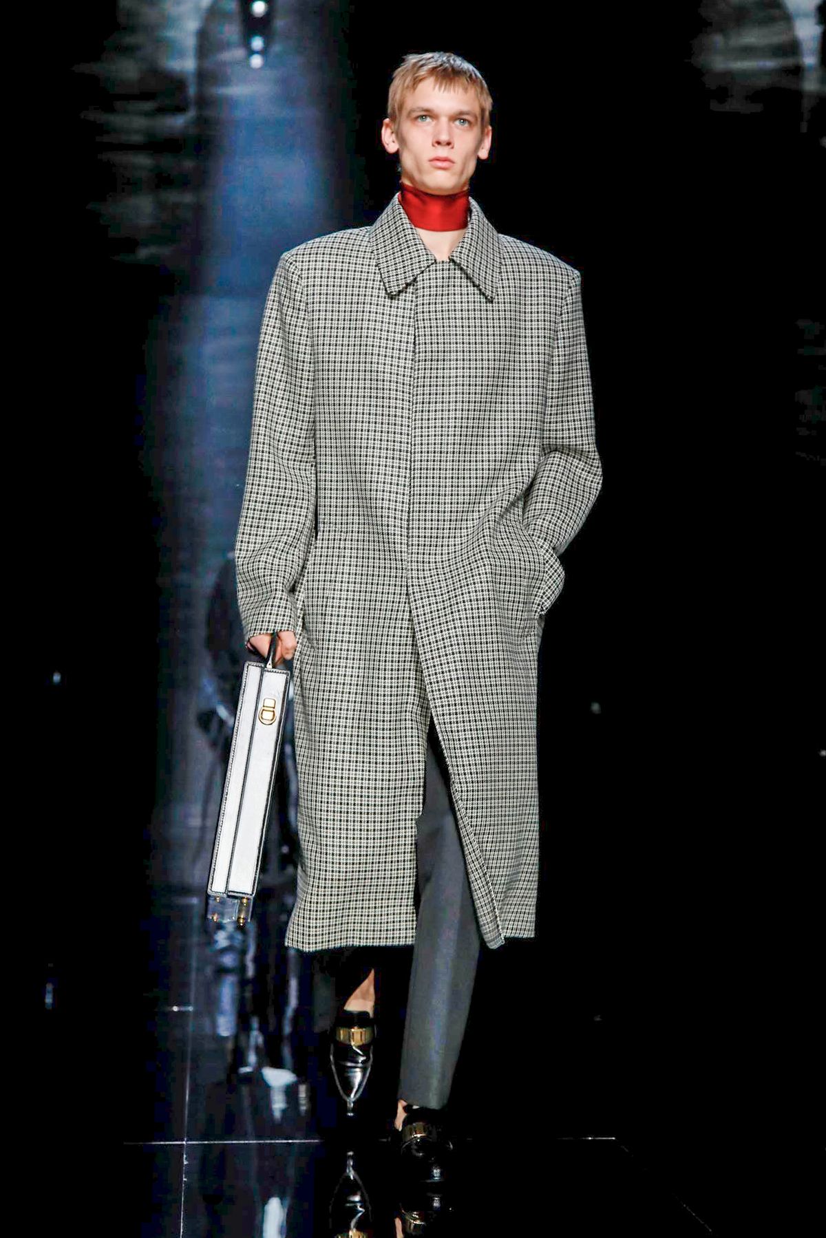 Dunhill Menswear Fall/Winter 2020 Paris - Fashionably Male