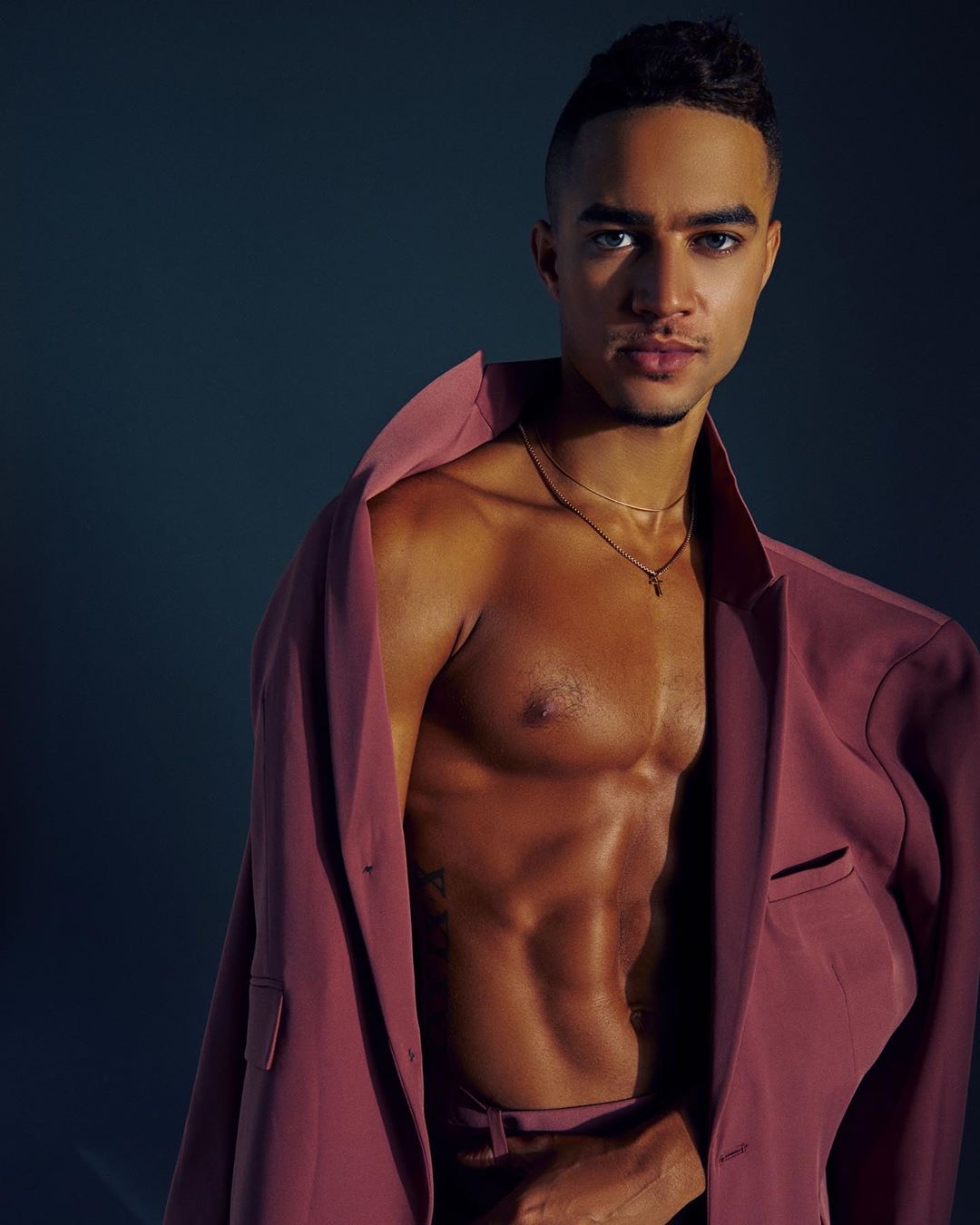 Photographer Ahmad Barber presents New Face Stephen King - Fashionably Male