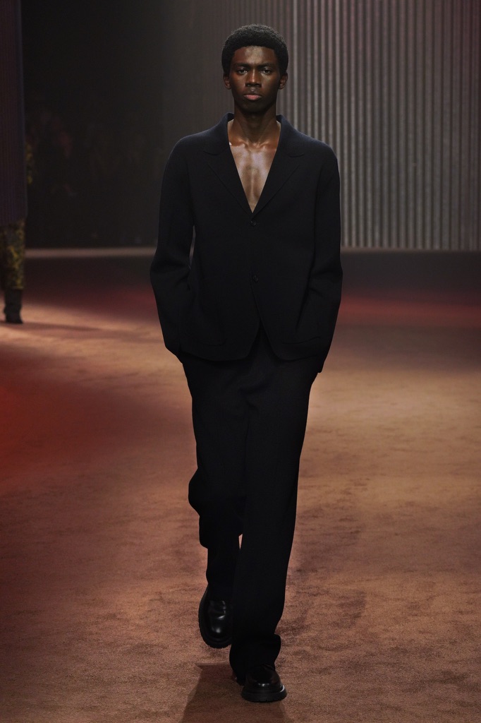 COS RTW Spring 2024 New York - Fashionably Male