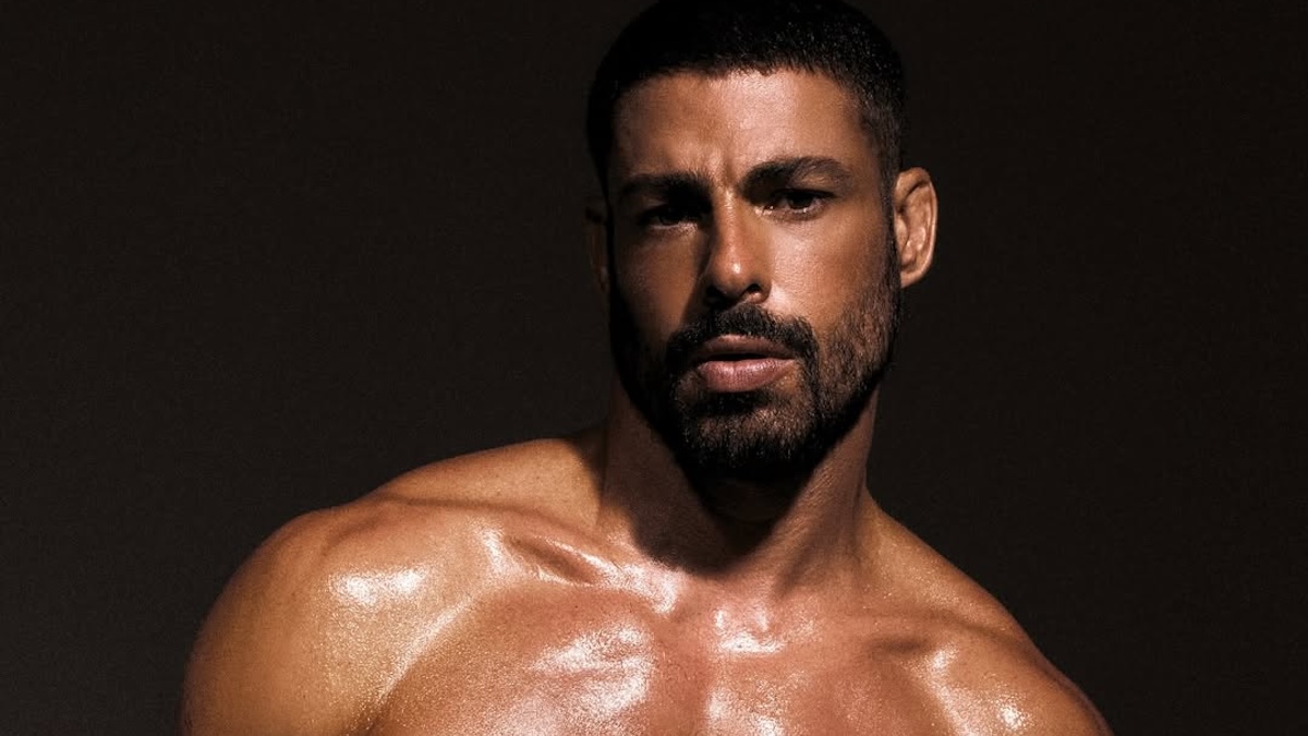 Cauã Reymond Bids Farewell to “César” with a Powerful Studio Shoot by ...