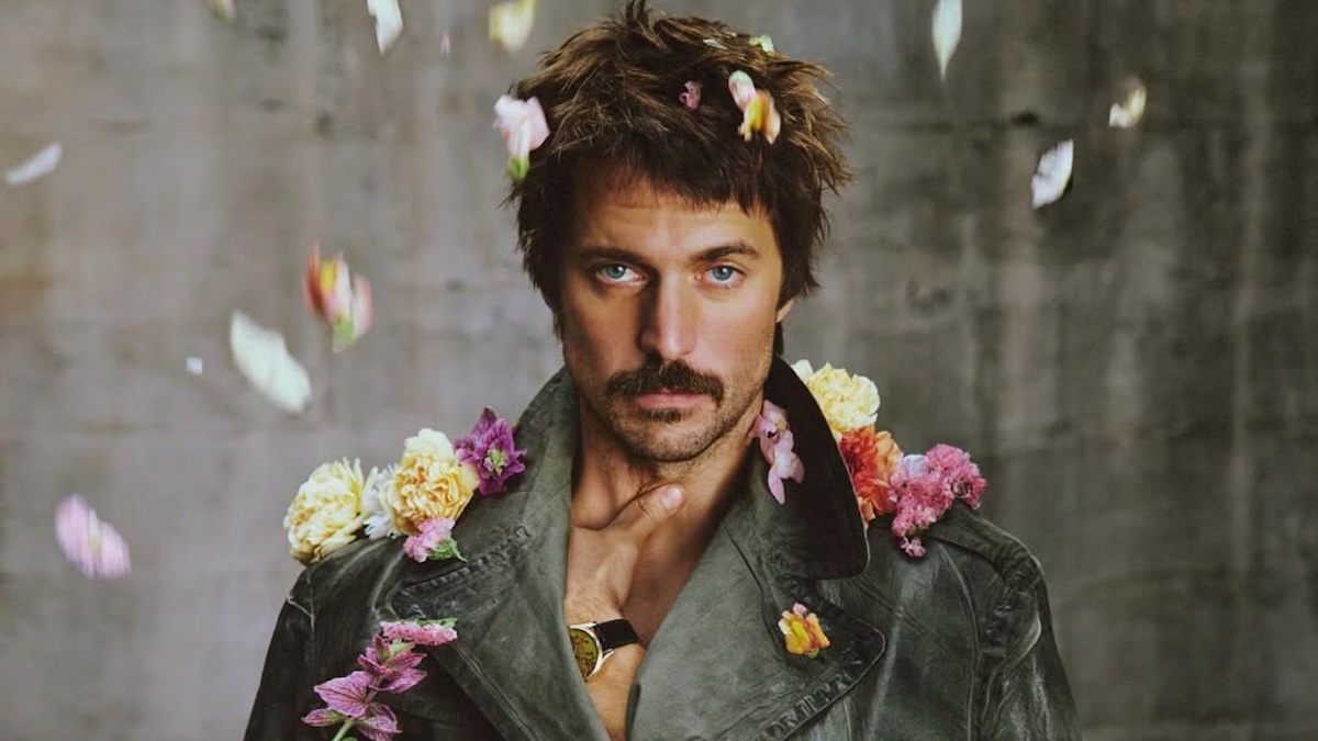Lucas Bravo Redefines Himself in a Bold Fashion Editorial for L’Beauté ...